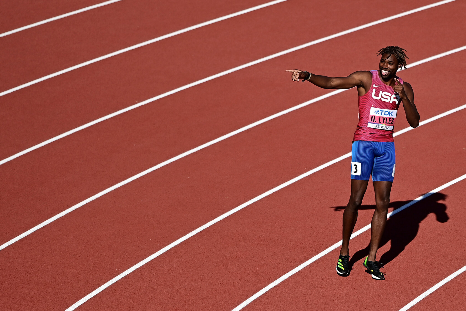 Noah Lyles Height: What the Numbers Reveal | Convert Master
